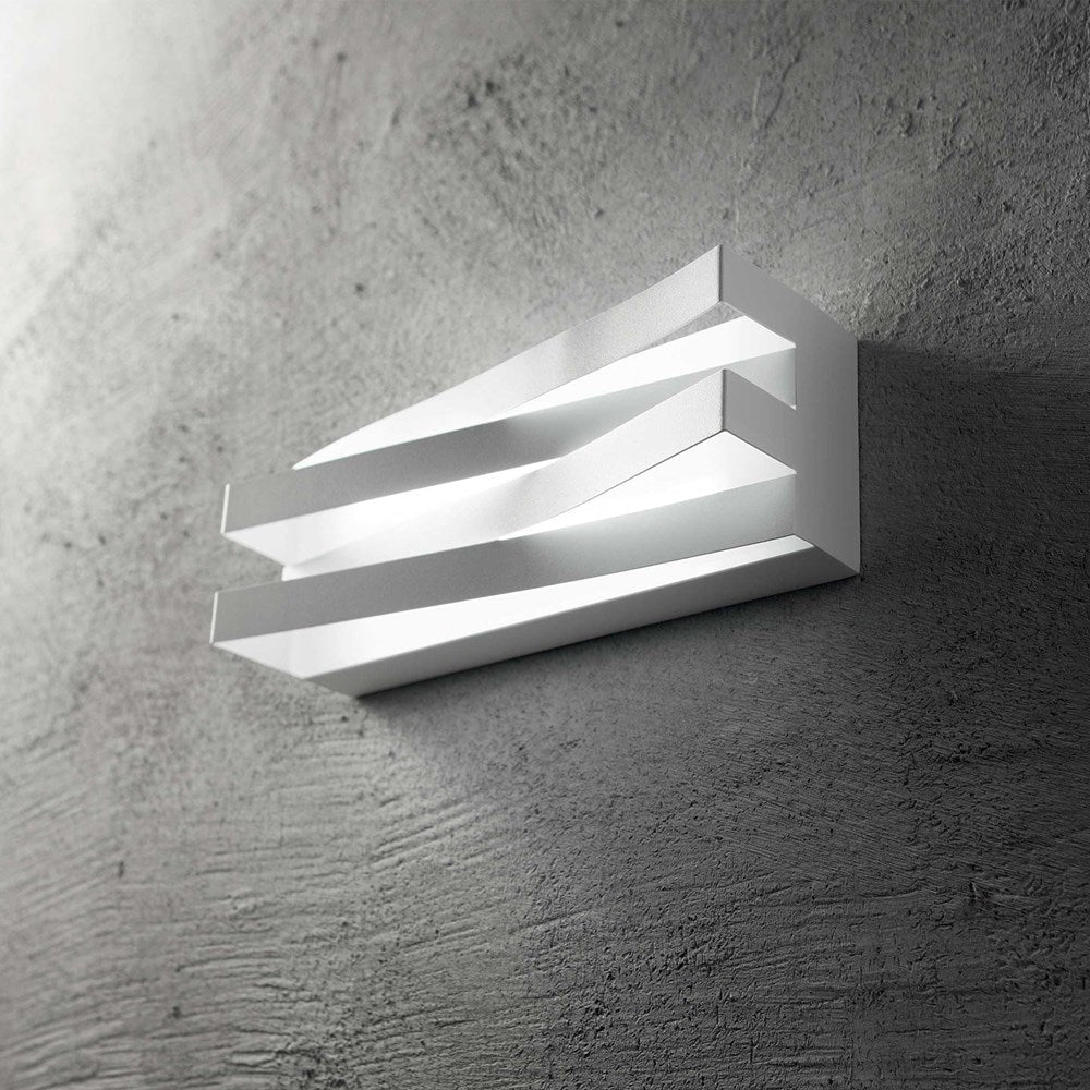 Virtus Indoor LED Wall Light 17w in White - The Lighting Outlet