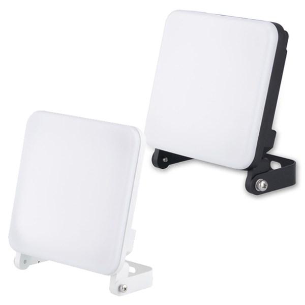 Mercator Lighting MX20150WHT | Crescent LED Flood Light